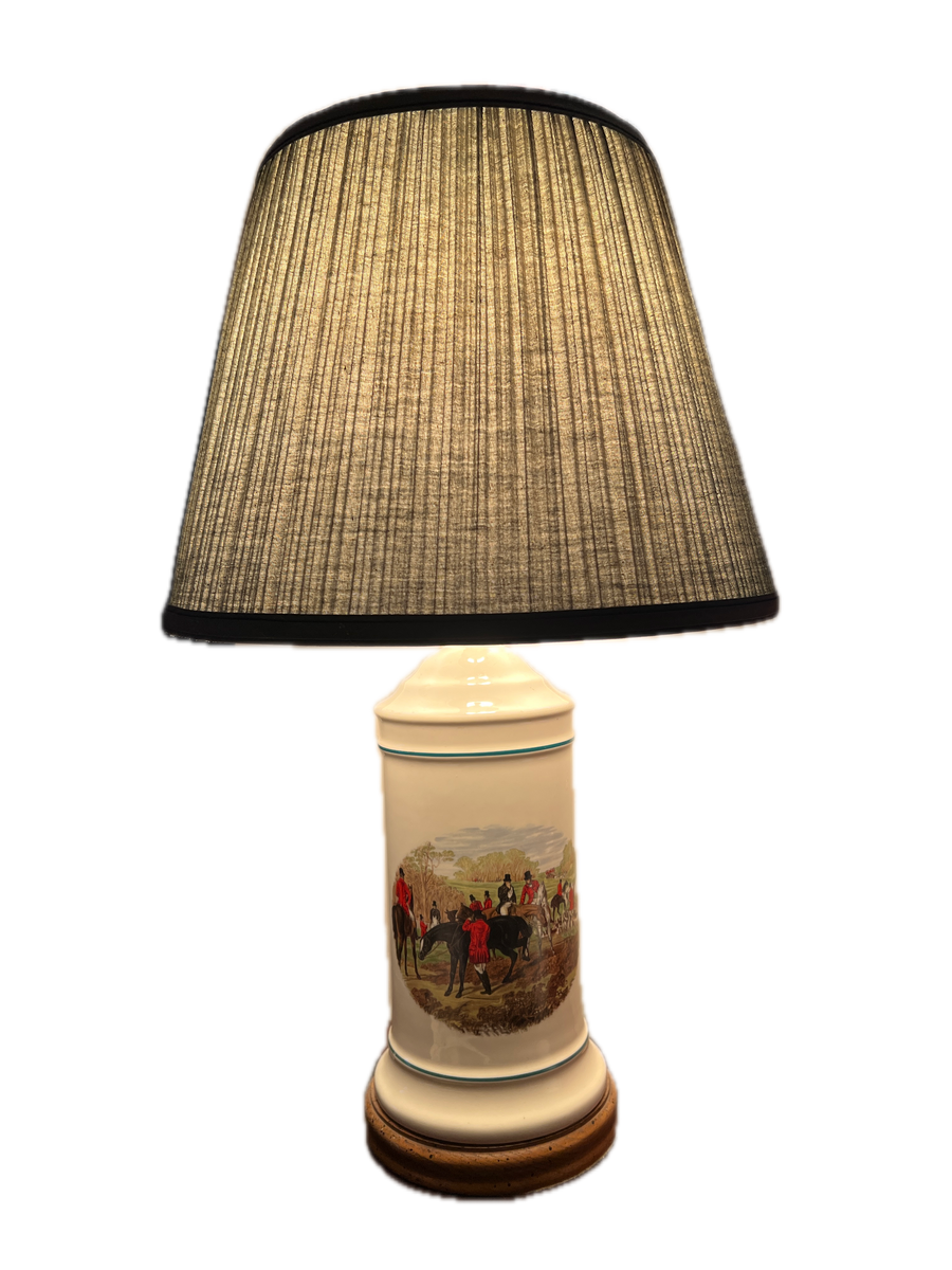 Fox Hunt Scene Lamp – The Equine Room